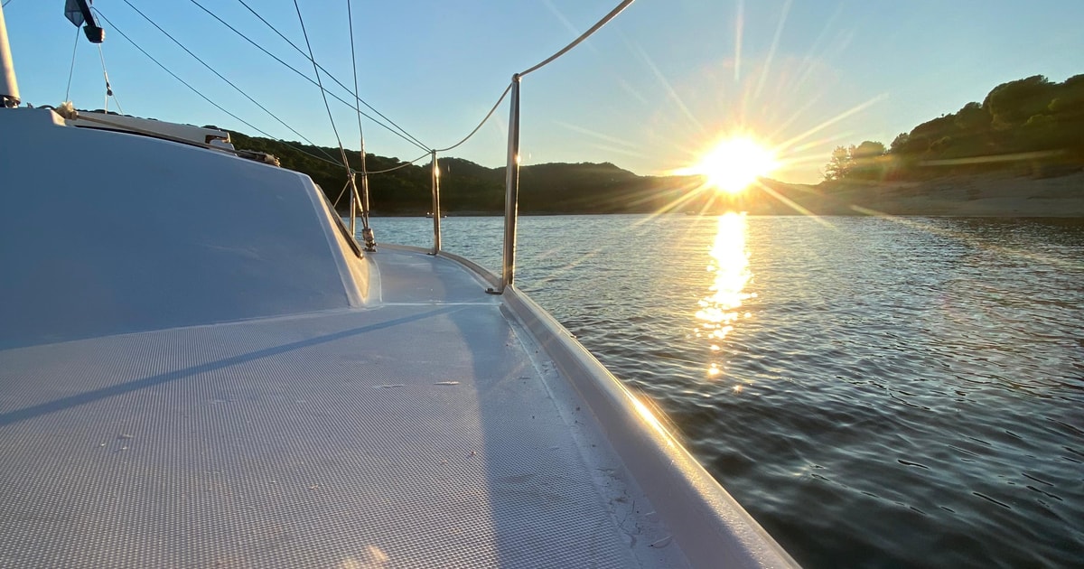 Boat ride ⛵️ on the San Juan marsh, Madrid | GetYourGuide