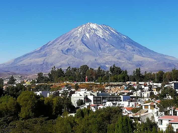 Desde Arequipa: excursión de 2 días al Volcán Misti | GetYourGuide