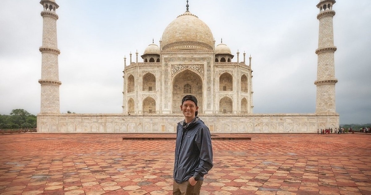 Agra: Taj Mahal med Mausoleum Taj Mahal med Mausoleum Biljetter som ...