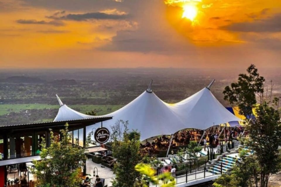 Yogyakarta: Obelix Sea View Sunset | GetYourGuide