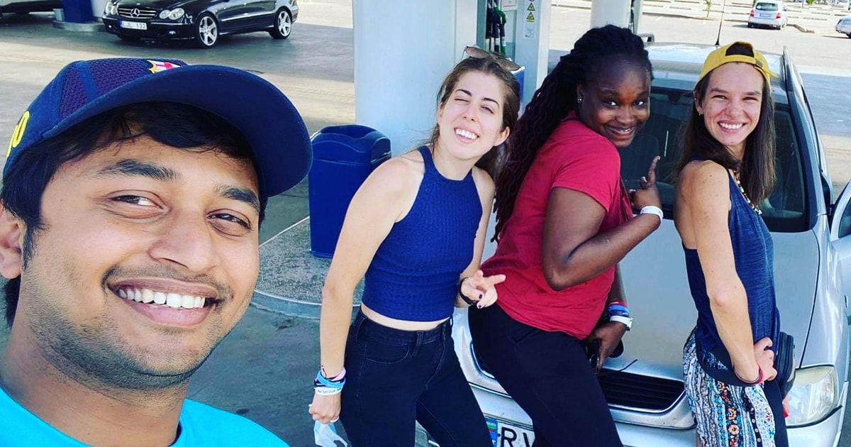 Vilnius: REAL local homes, from the poor to the President! | GetYourGuide