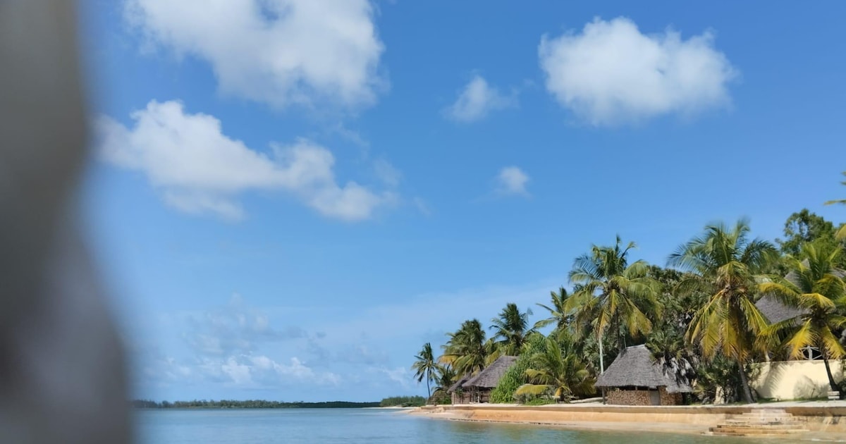 Private Dhau-Kreuzfahrt Lamu (Tagesausflug): Manda Toto Insel ...