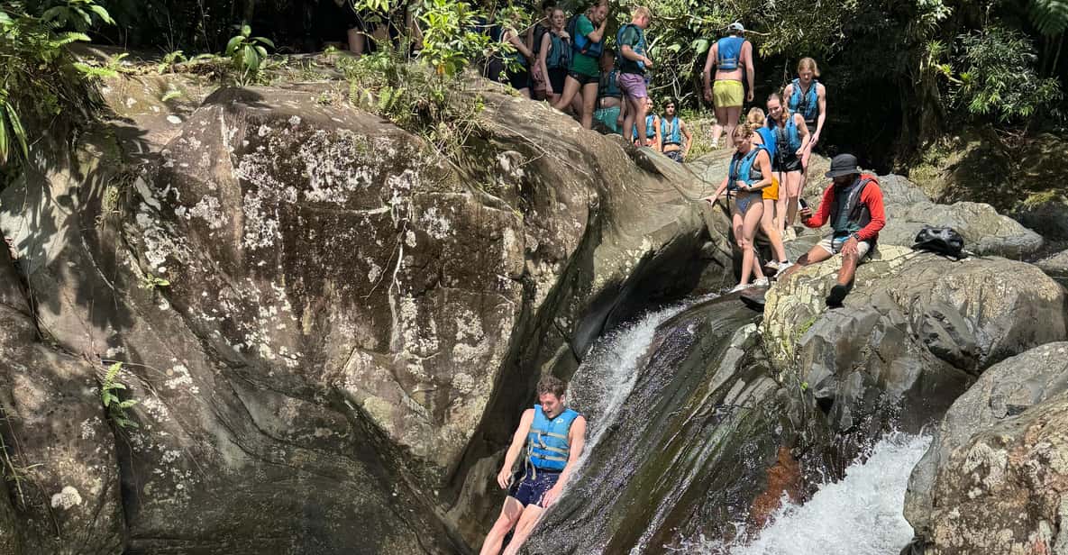 El Yunque Rainforest Famoso Tobogán Acuático, Cascadas | GetYourGuide