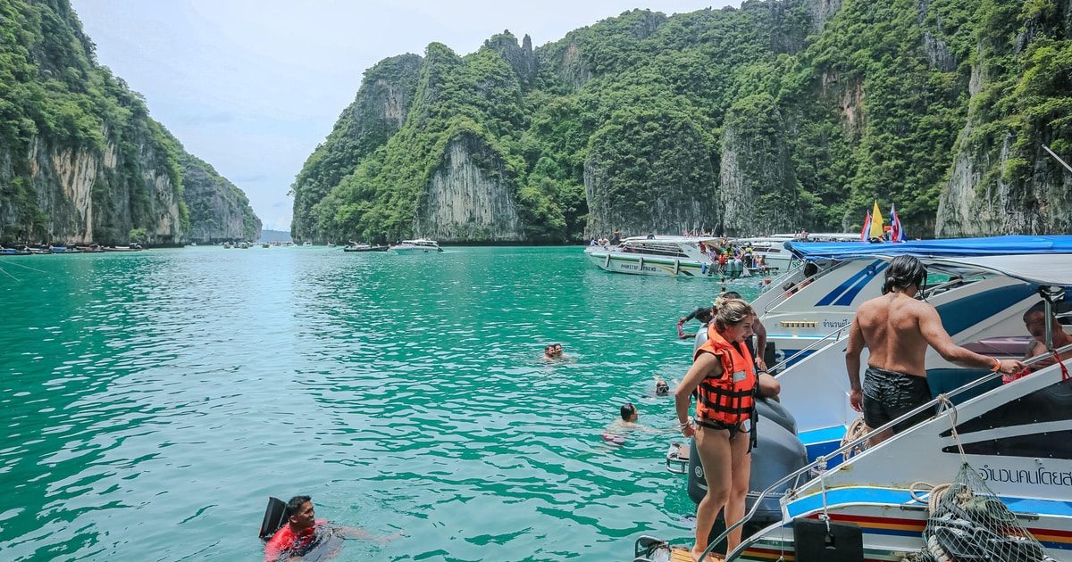 Tour en barco rápido de Phi Phi a la bahía de Maya con snorkel ...