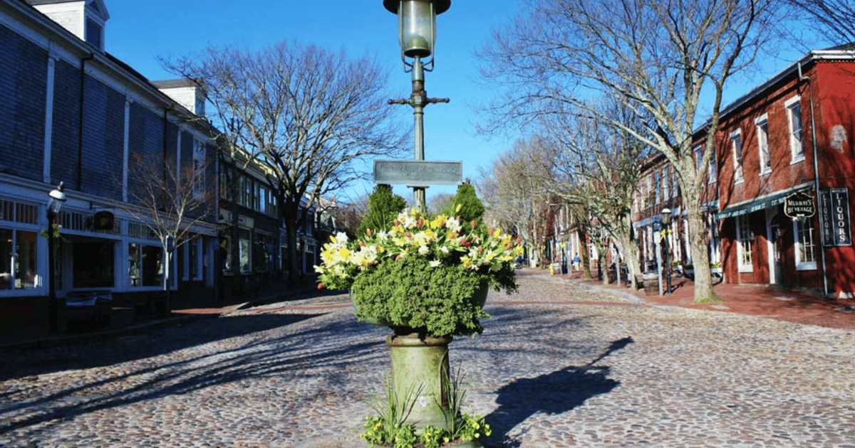 Nantucket: Guided Scenic Island Driving Tour | GetYourGuide