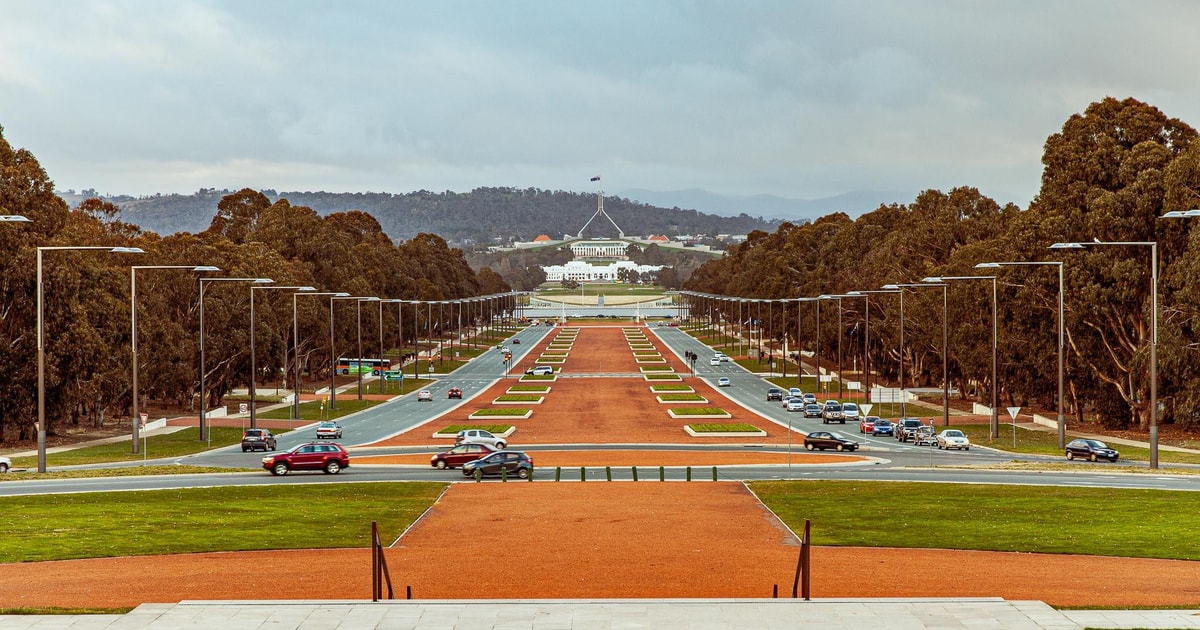 Private Canberra Scenes Tour | GetYourGuide