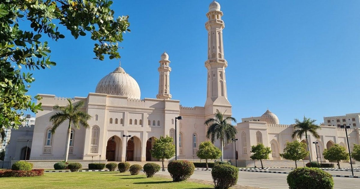 Salalah: Historical Guided City Tour - Heritage & Culture | GetYourGuide