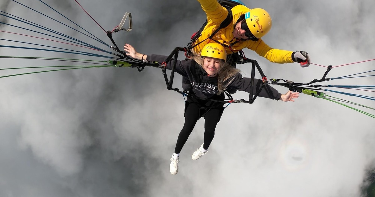 Neustift im Stubaital: Panoramic Tandem Paragliding Flight | GetYourGuide
