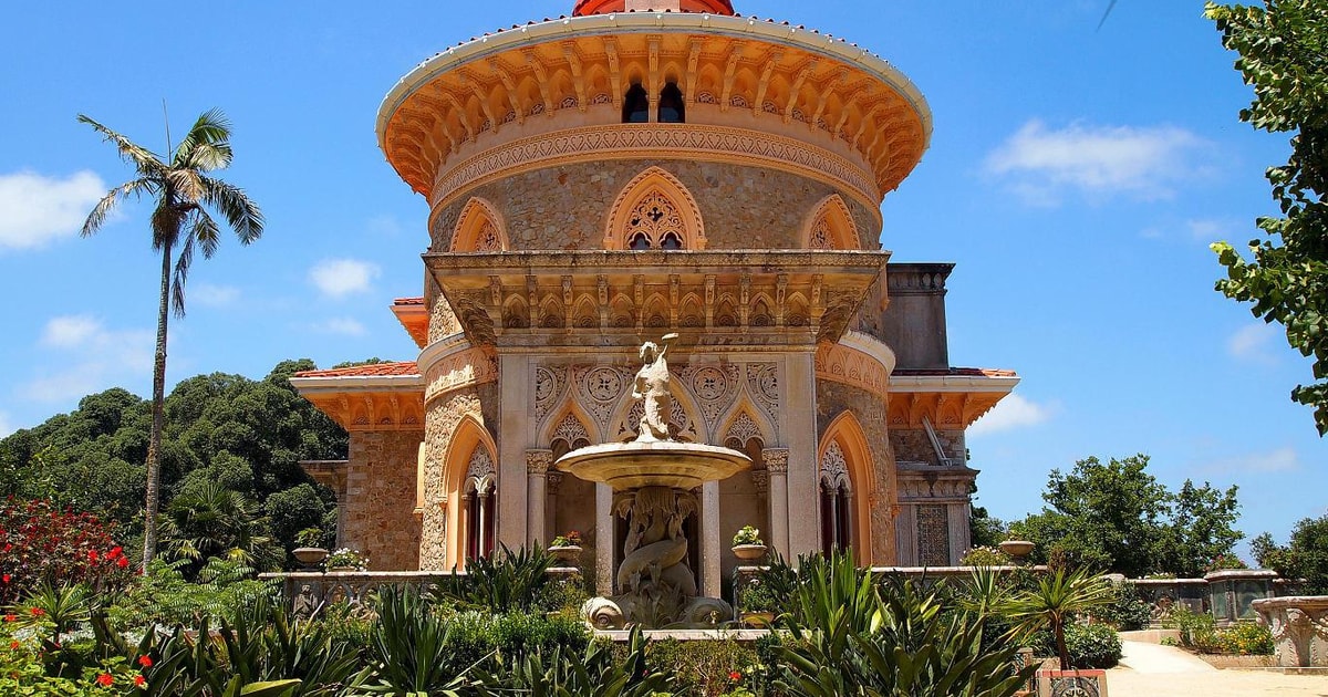Vanuit Lissabon: Pena Palace, Regaleira, Monserrate & Cabo Roca ...