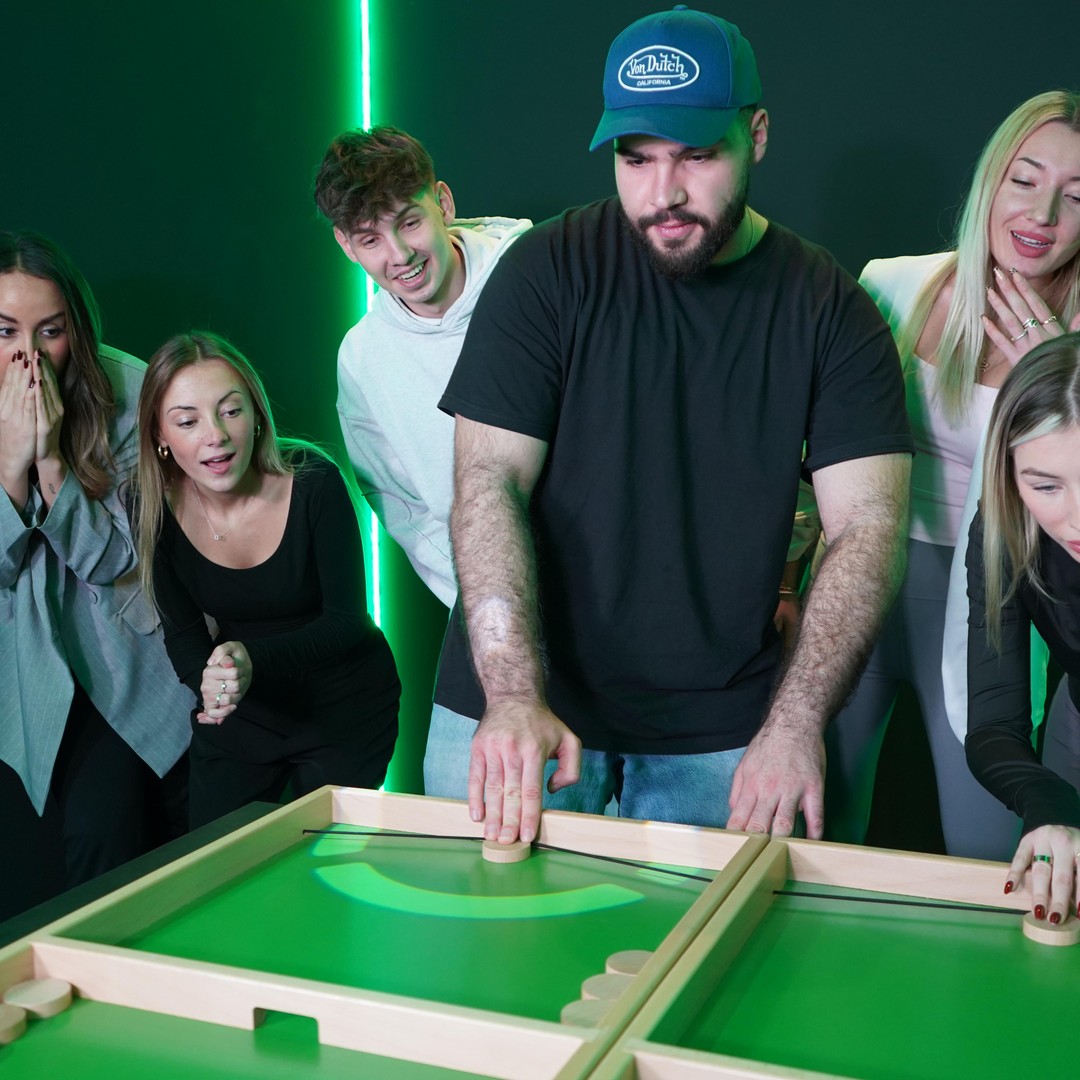 Ulm: Duellbox Ticket - your own game show, just like on TV | GetYourGuide