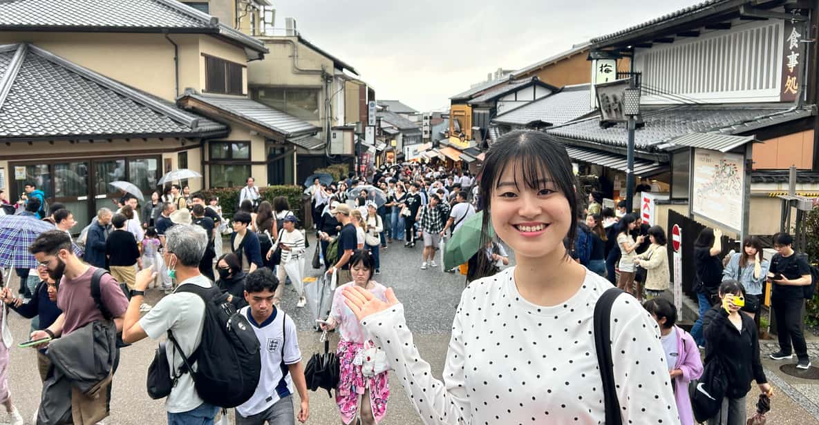 Kyoto: Intellectual Stroll Walking Tour with Local Students | GetYourGuide