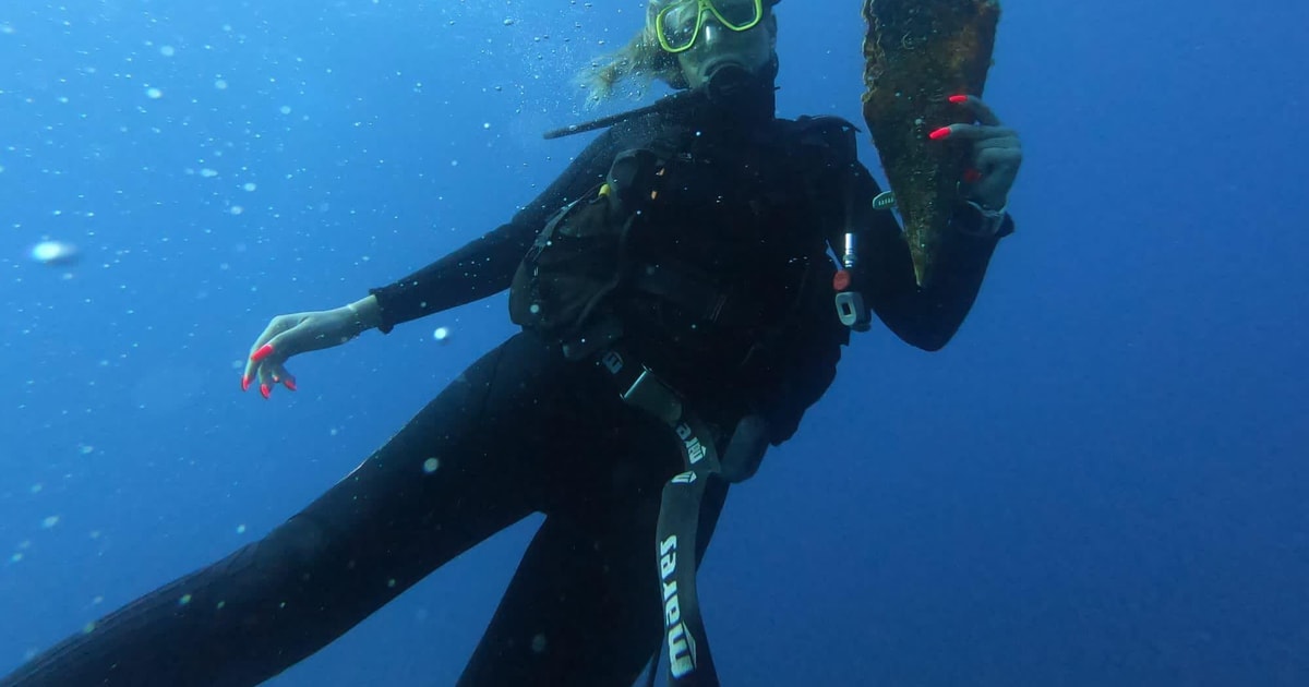 Desde Split: Buceo en la Isla y Excursión a la Cueva Azul con Almuerzo ...