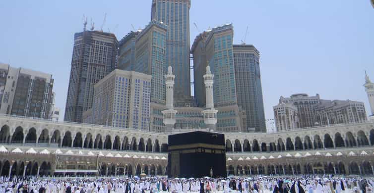 Mekka: Exklusive Umrah Reise von Medina nach Mekka | GetYourGuide