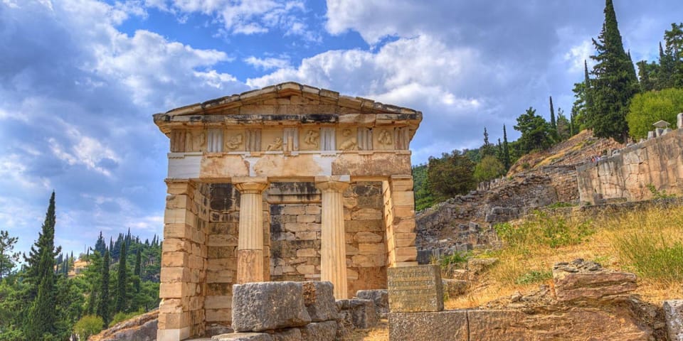Feel Ancient thermal Spa Visit Delphi, Leonidas ℨoo Spaʀtan | GetYourGuide