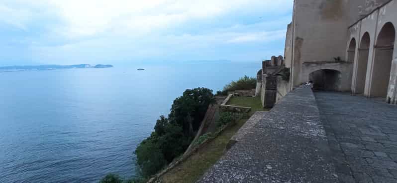 Cuma e Pozzuoli: i contorni di Napoli | GetYourGuide
