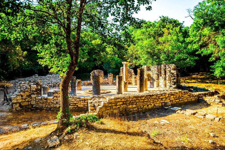 Sarande, Butrint, και Ksamil Παράκτια απόδραση | GetYourGuide