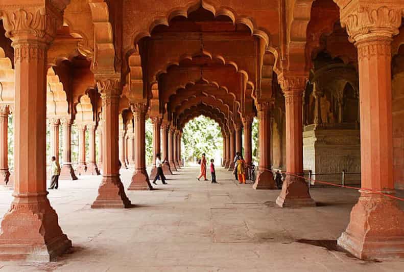 New Delhi: Red Fort Entry Ticket With Tour | GetYourGuide