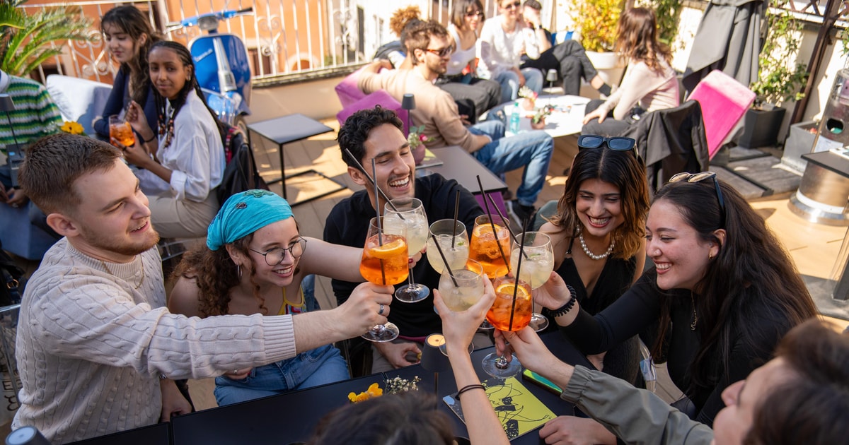 Rome: Drunken Night and Dinner with a Local Guide | GetYourGuide