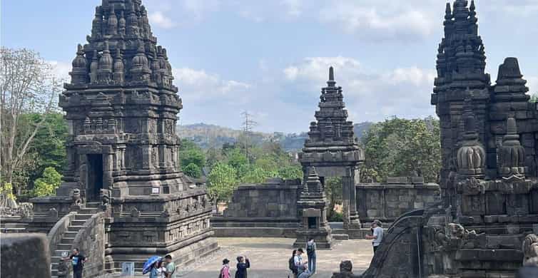 Yogyakarta: Joined or Private Tour of Borobudur & Prambanan | GetYourGuide