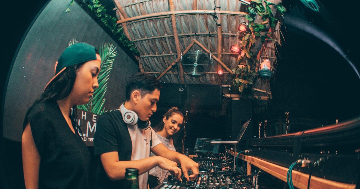 DJ for a Day: Learn to Mix Like a Pro in Berlin | GetYourGuide