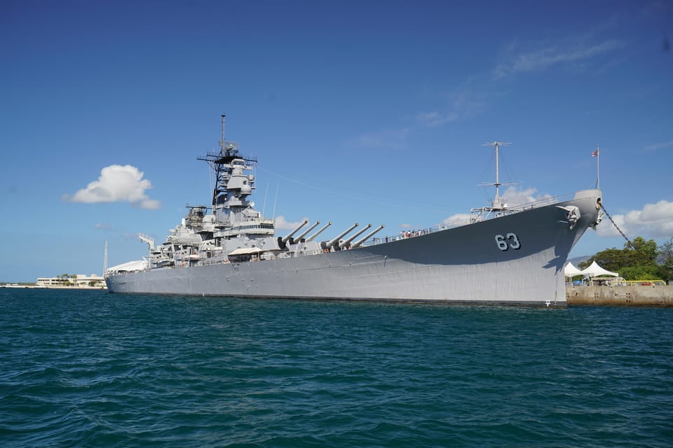 Private Pearl Harbor - USS Arizona and USS Missouri | GetYourGuide