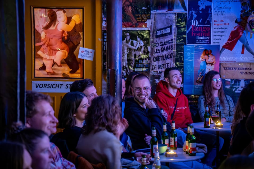 Hamburg: Moin Comedy Club Stand Up Comedy Live Show Ticket | GetYourGuide