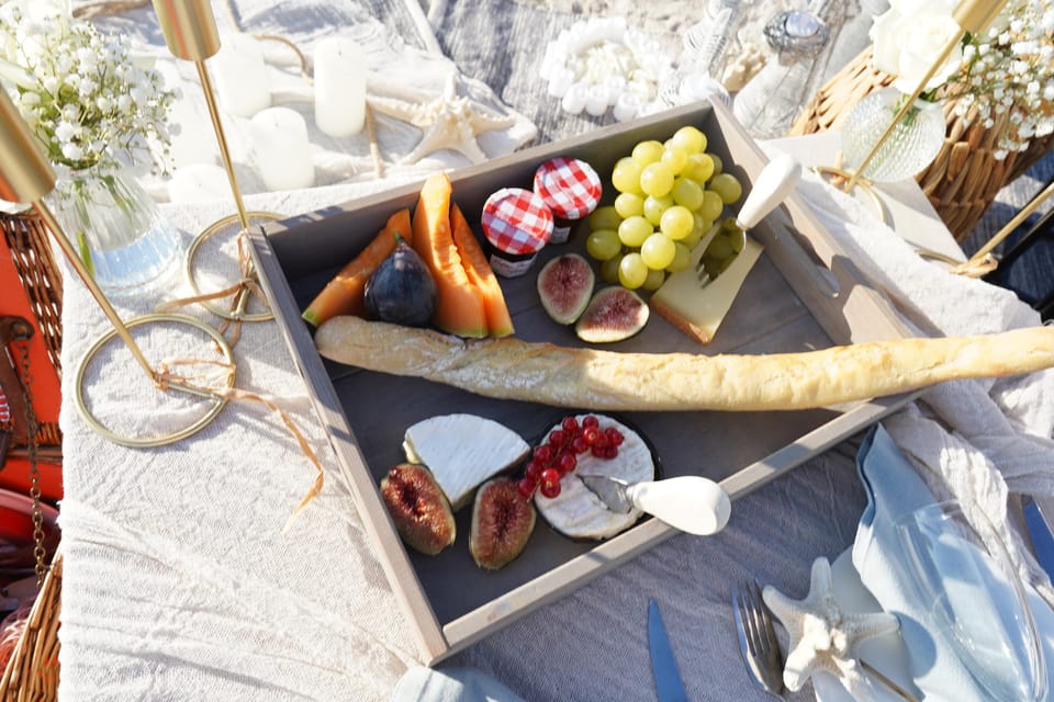 Nice: Romantic Picnic Proposal with Optional Photographer | GetYourGuide