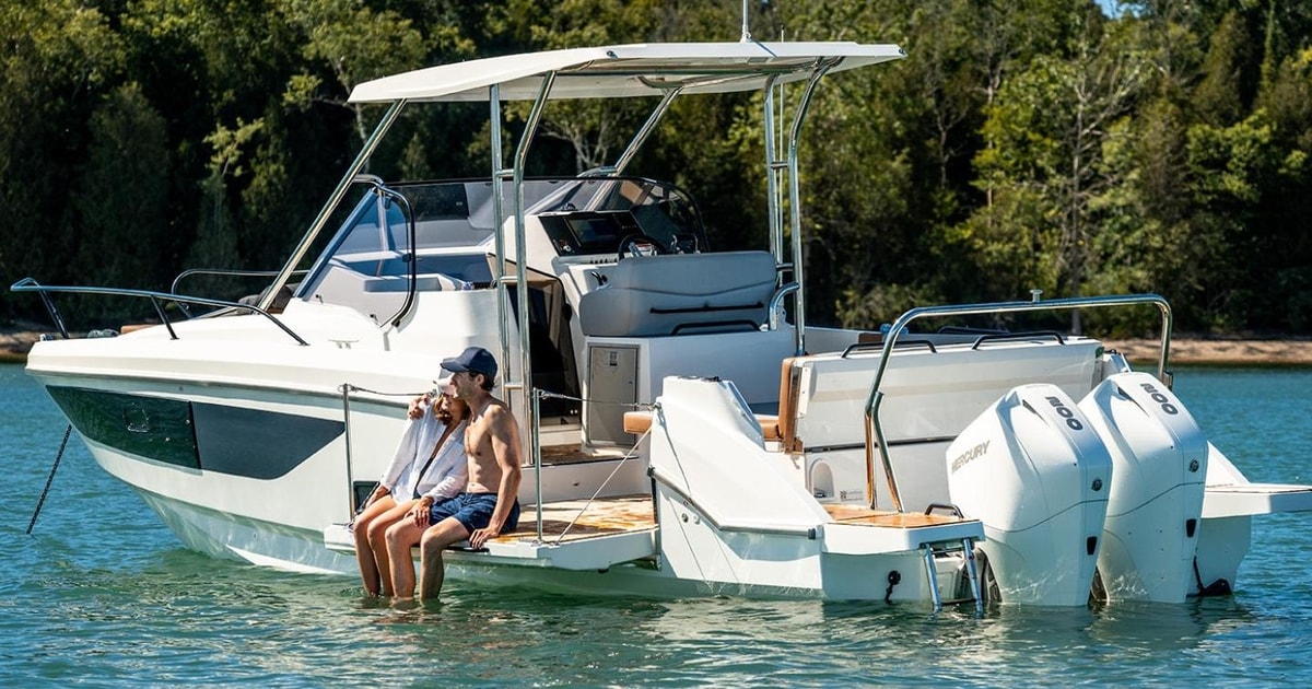 Krk: Ein Boot mieten Beneteau Flyer 9 | GetYourGuide