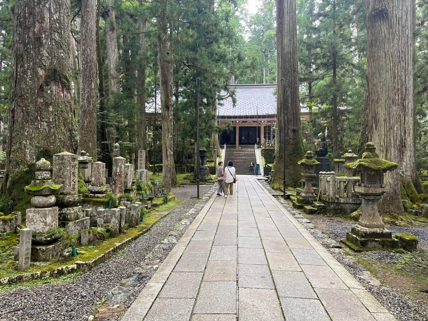 Mount Koya: Private Guided Tour Day from Osaka | GetYourGuide
