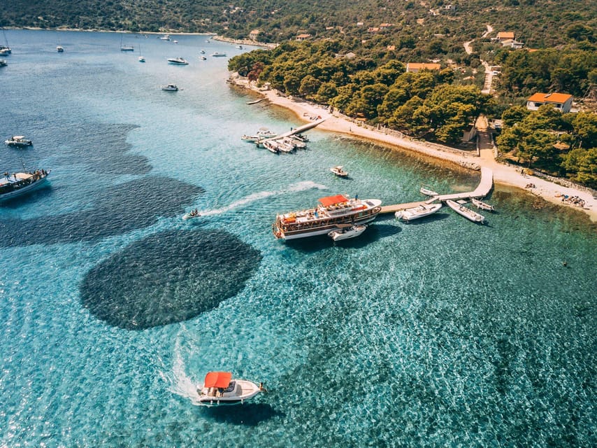 Split: Blue Lagoon, scheepswrak en Šolta met eten en drinken | GetYourGuide
