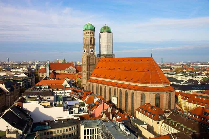 Spanish Tour history and secrets of Munich | GetYourGuide