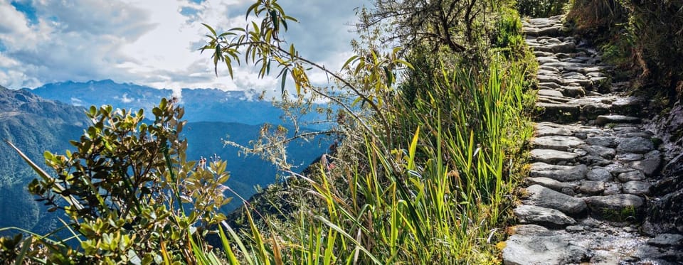 Cusco: Machu Picchu By car route 2D/1N | GetYourGuide