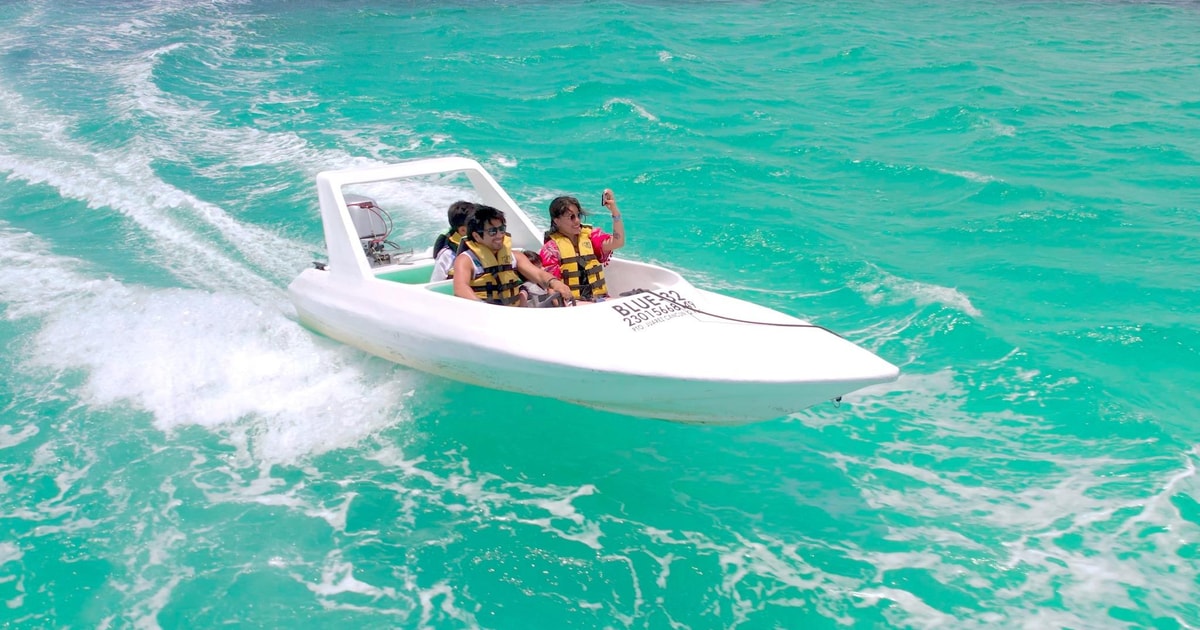 Cancún: Nichupté Lagoon Speedboat Tour mit Schnorcheln | GetYourGuide