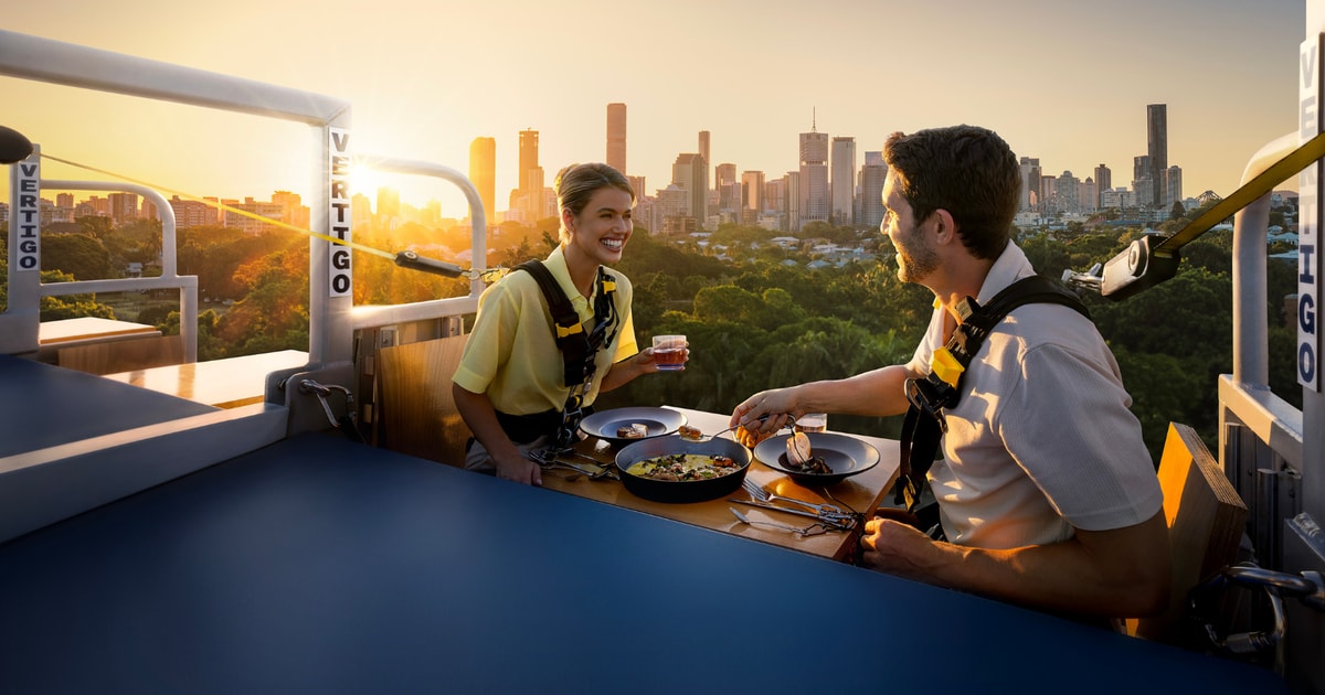 Brisbane: Vertigo Dinner – Dining on the Edge | GetYourGuide