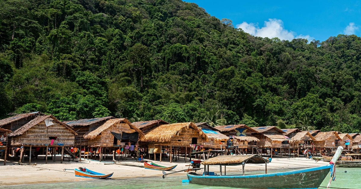 Khao Lak: Surinaamse eilanden snorkeltour met Moken dorp | GetYourGuide