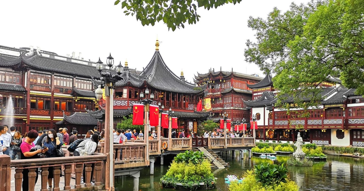 Szanghaj: piesza wycieczka po ogrodzie Yu i świątyni boga miasta ...