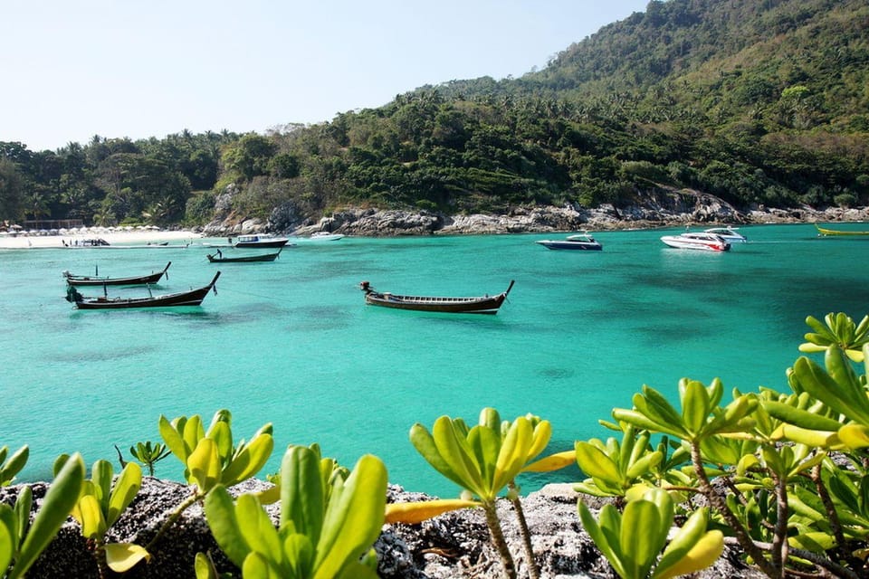 Playa de Kahung - Koh Hey (Isla del Coral) e Isla Racha | GetYourGuide