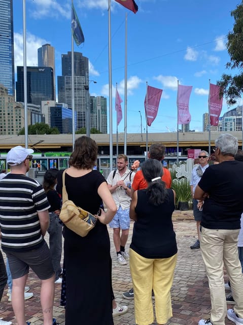 中文徒步 Mandarin Melbourne Walking Tour! | GetYourGuide