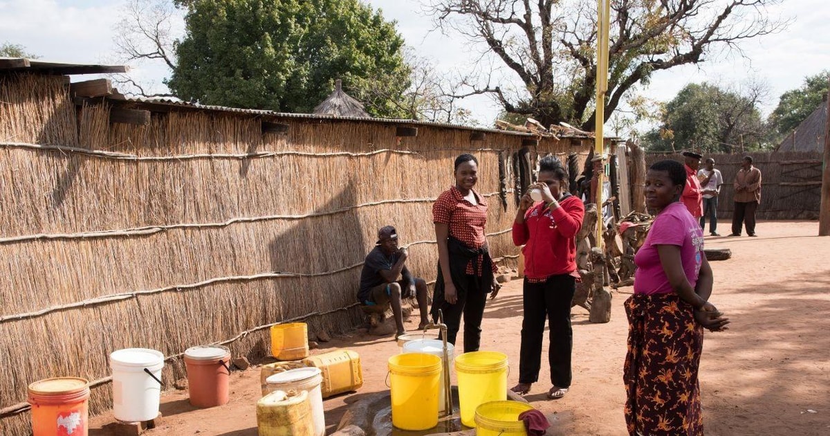 Livingstone: Mukuni Village Guided Tour With Transfer | GetYourGuide