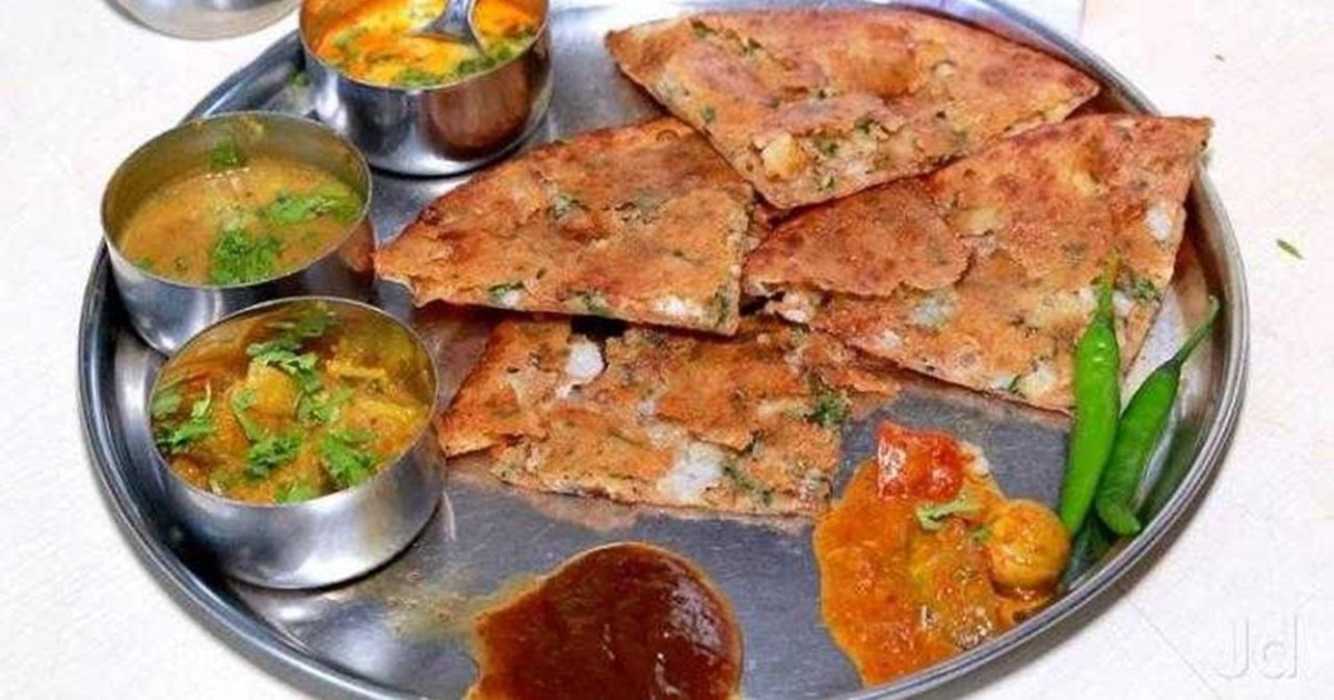 Agra: Street Food Tour with Spice Market on Tuk-Tuk | GetYourGuide