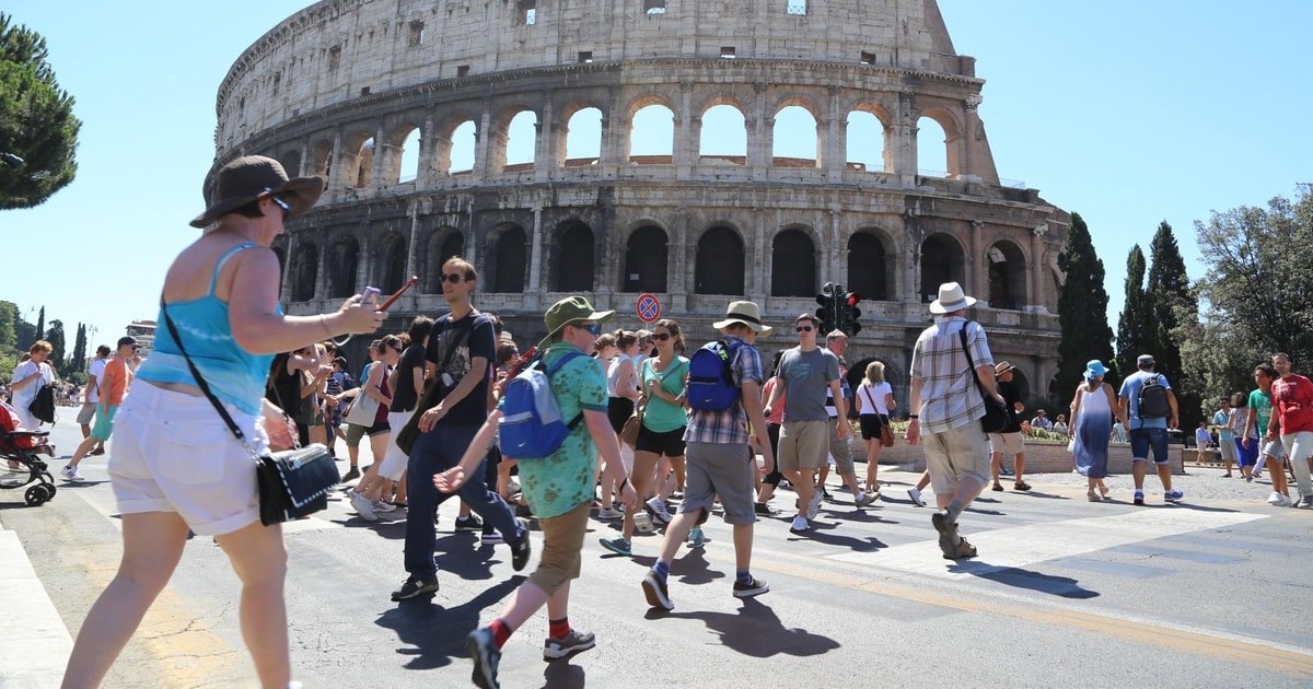 Roma: Visita Destacada con Degustación de Pizza y Entrada al Coliseo ...