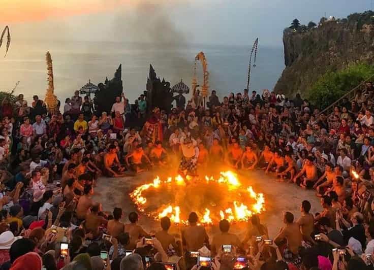 Bali : Uluwatu Temple, Kecak Fire Dance and Beaches | GetYourGuide