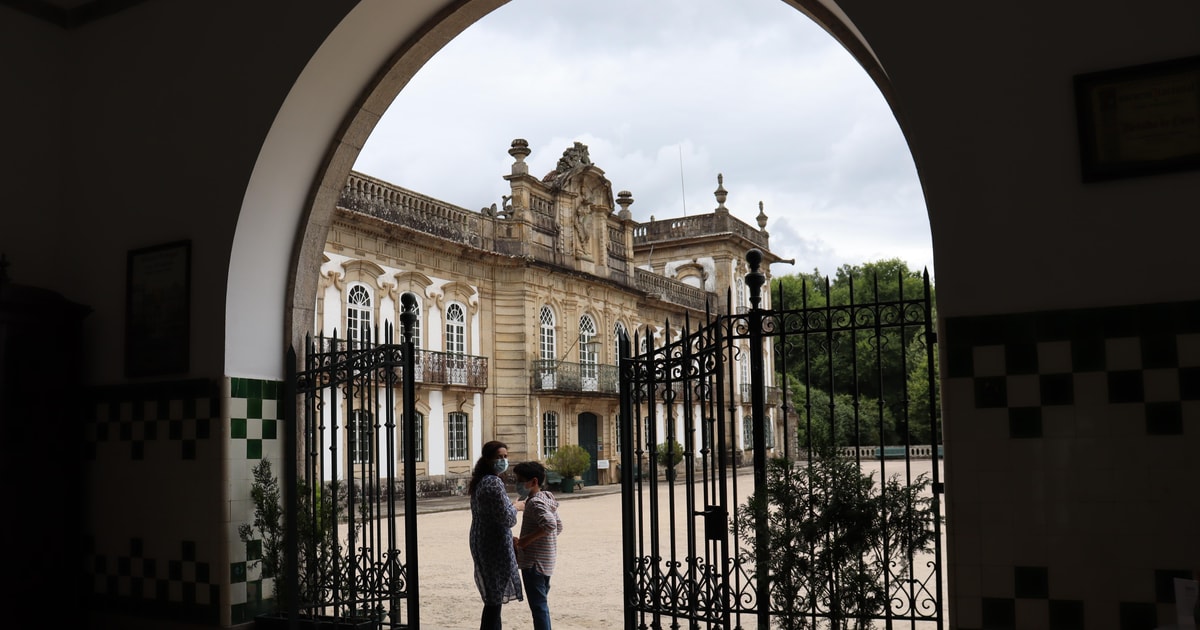 Private Tour to Melgaço & Monção, heart of Alvarinho region | GetYourGuide