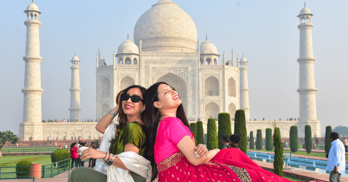 Z Dillí: Západ slunce Taj Mahal & Agra Tour s transferem | GetYourGuide