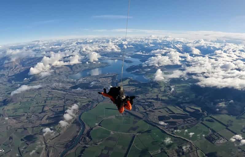 From Queenstown: Skydive Wanaka 9,000, 12,000 or 15,000ft | GetYourGuide
