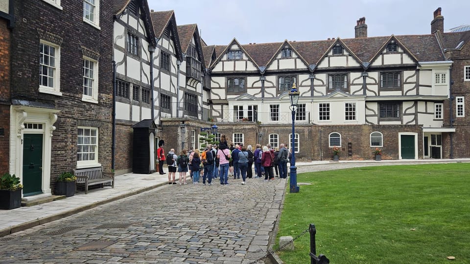 VIP Skip the Line Westminster Abbey & The Crown Highlights | GetYourGuide