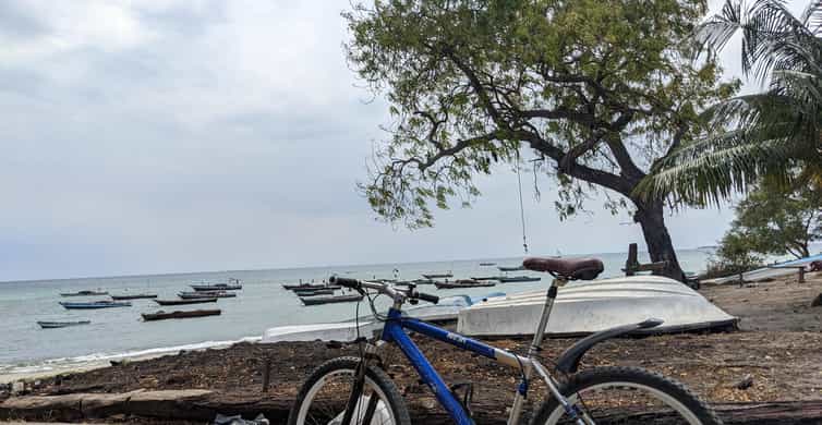 Rise & Ride Uswazi Streets The Other Side of Ng'ambo Town | GetYourGuide