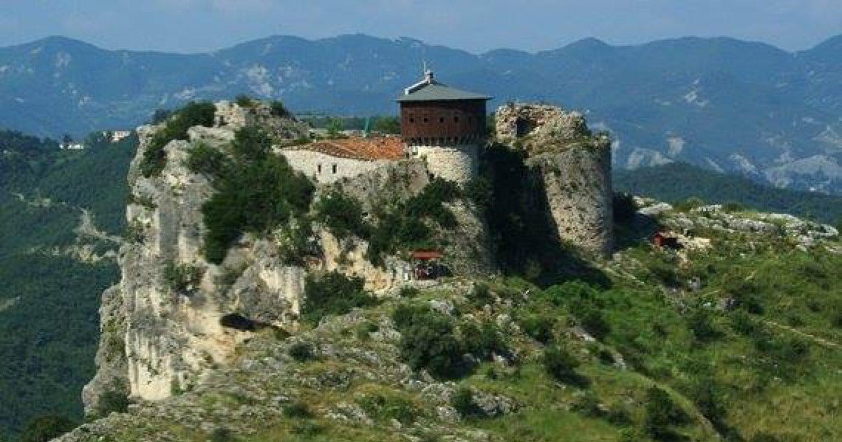 Petrelë: Visit Petrela Castle and Ride a Zip Line | GetYourGuide