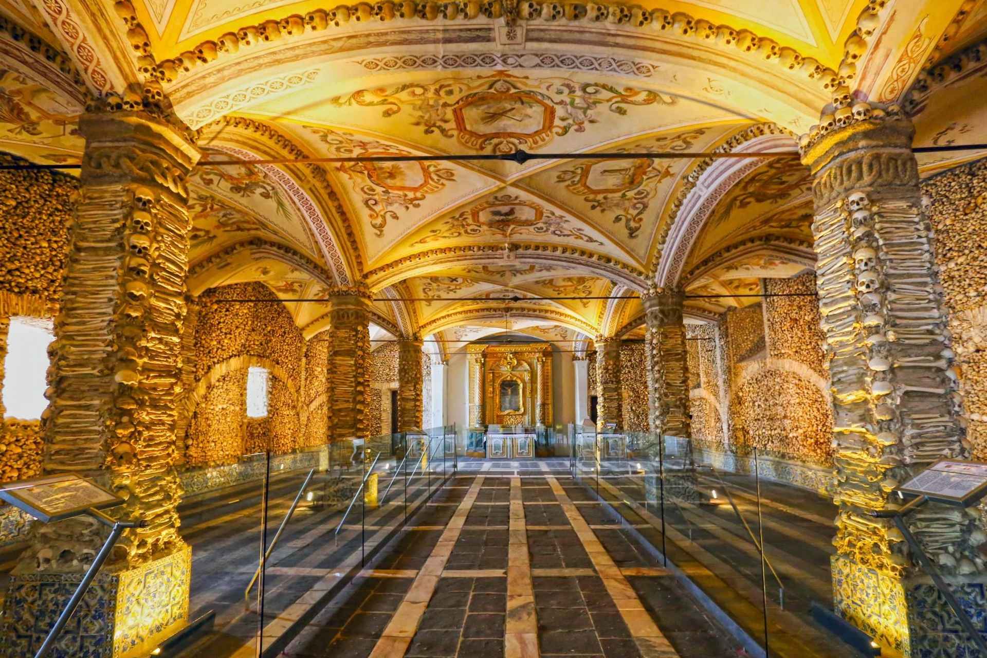 Évora: Private tour with entrance tickets to main monuments | Guide to ...