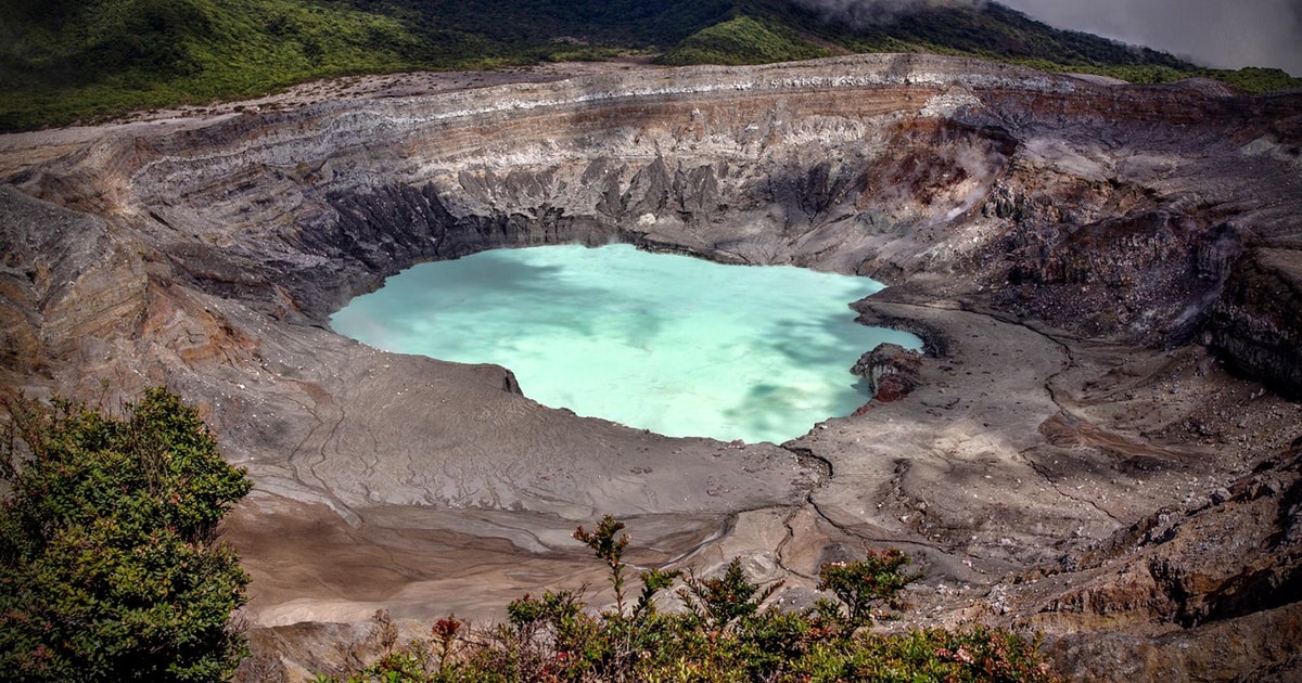 Ticket de entrada al Parque Nacional del Volcán Poás | GetYourGuide